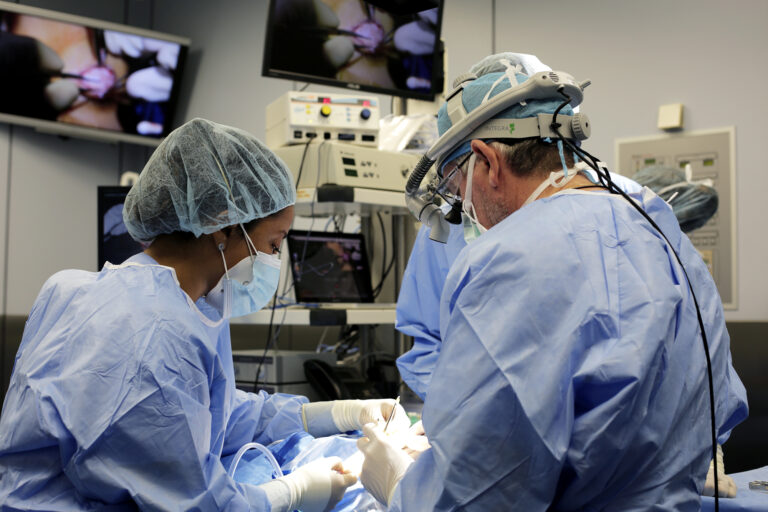 Exophthalmos - Miranza