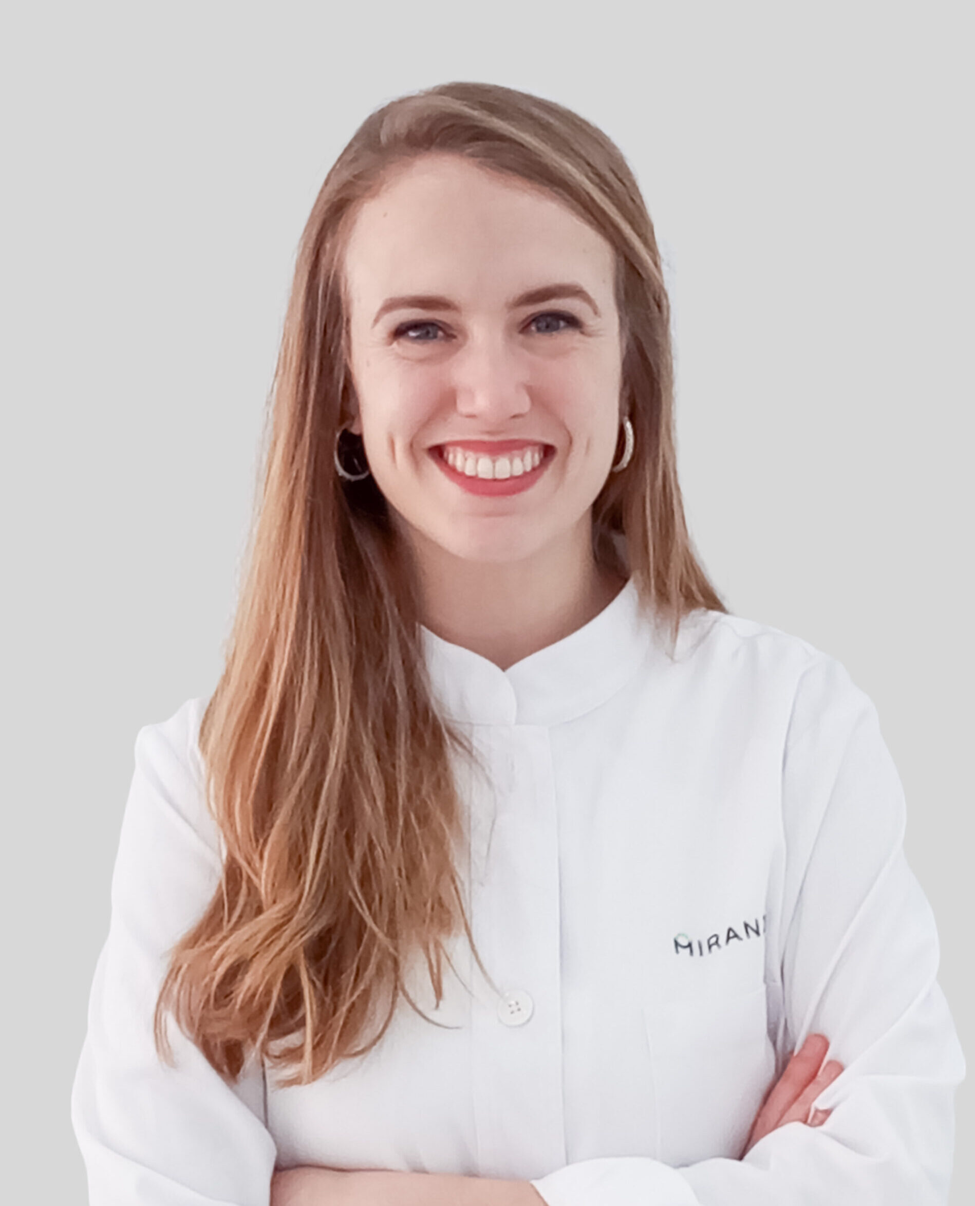 Dr. Pilar Pérez| Specialist in Cornea, Cataracts, Anterior Segment, and ...