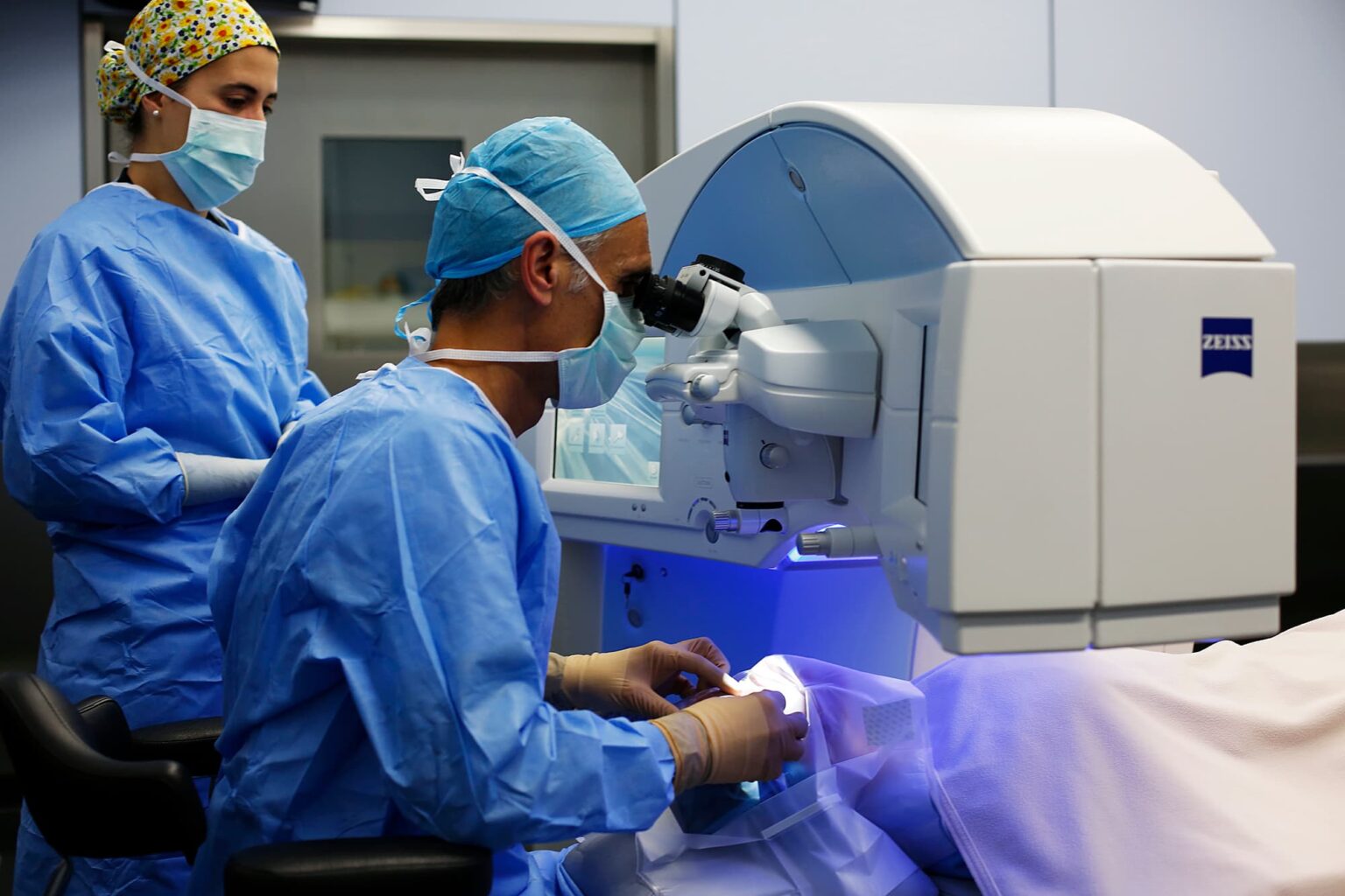 Cirugía refractiva y miopía: Adiós a las gafas con Miranza | Miranza